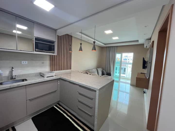 Apartamento Pe Na Areia Em Matinhos - Matinhos