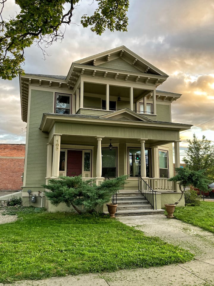 The Historic Beacom Residence - Missoula, MT