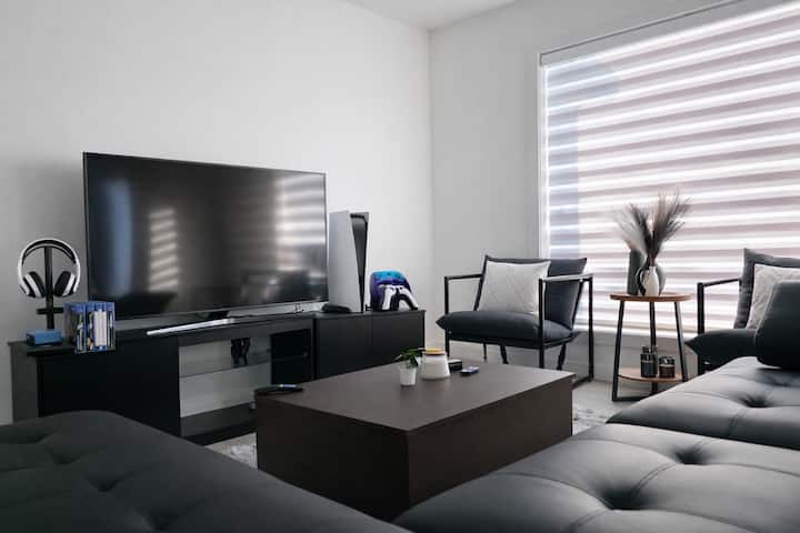 Central Family Stay | Stylish 3br Home - Winnipeg