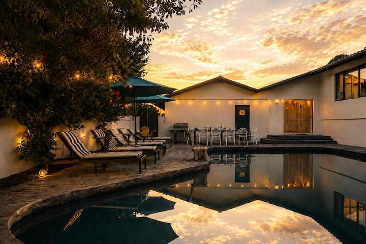 6br Scottsdale Oasis With Pool, Bbq And Pool Table - Scottsdale, AZ