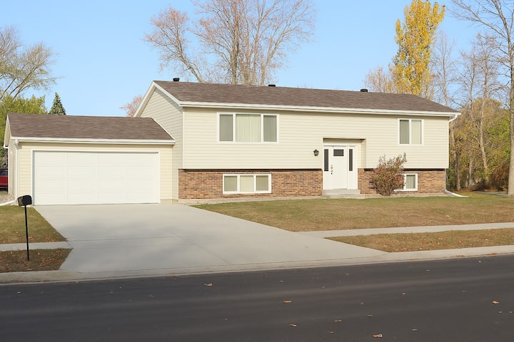 2203 N. State - Lower Level - Aberdeen, SD