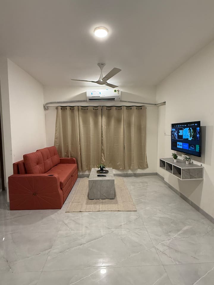 Earthen Escape, 2bhk Apartment Near Airport & Bkc - Mumbai