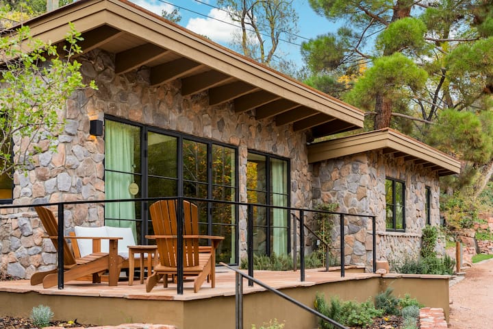 Sedona Views Creekside - John Muir Cabin - Sedona, AZ