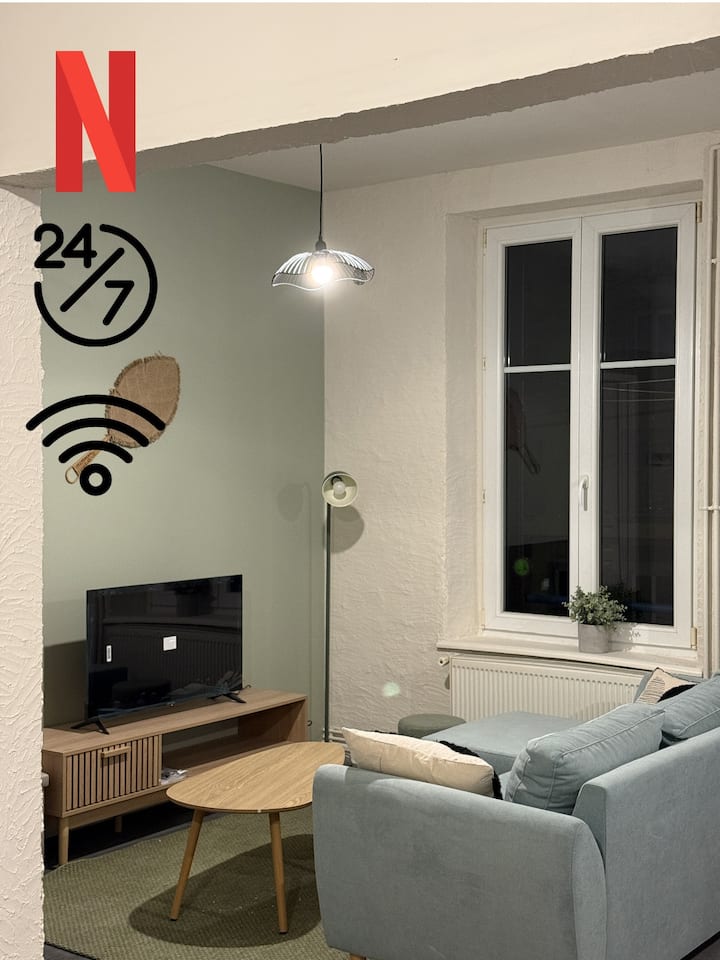 Loft Chic - Parking Inclus + Arrivée 24/7 - Pont-à-Mousson