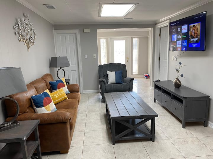 Hackberry Home - McAllen