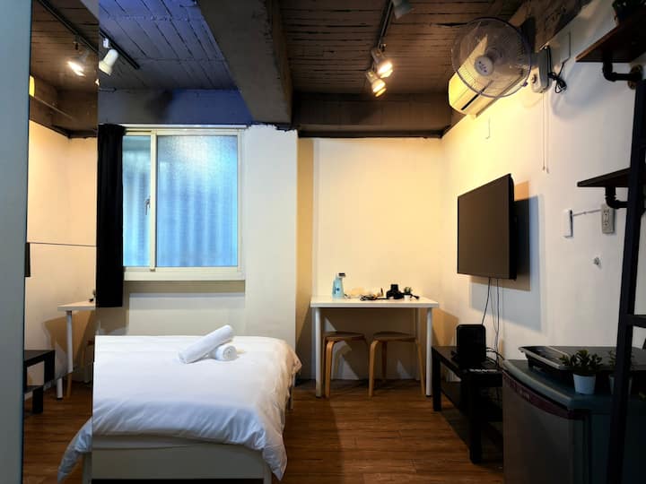 J717/西門町/夜市/台北車站/捷運西門走路8分/2026跨年 - 완화 구