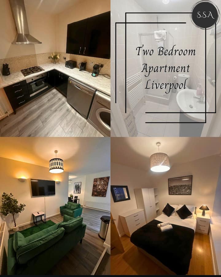 Modern 2-bedroom, 2-bathroom Apartment Liverpool - 