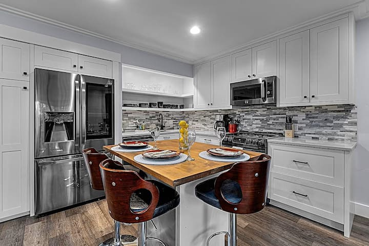 Mt. Bachelor Village Resort-modern, Clean Condo - Bend, OR