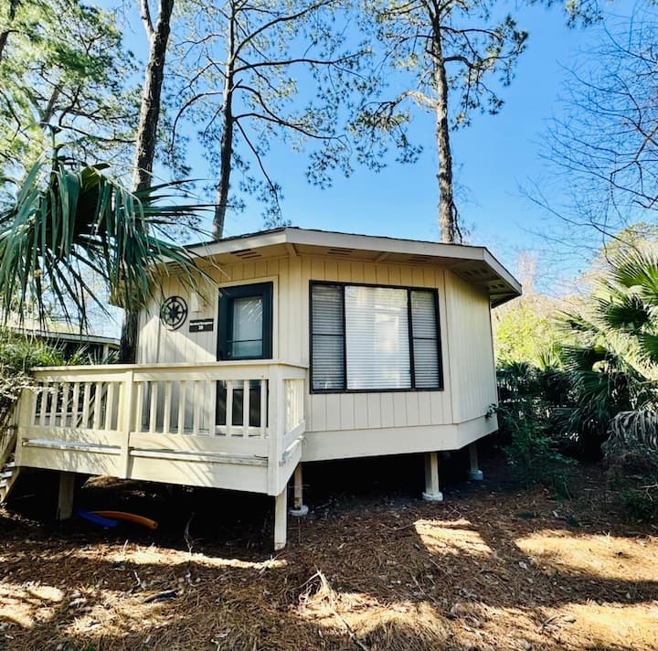 Beach Bungalow in Sea Pines’ Night Heron Community - Houses for Rent in ...