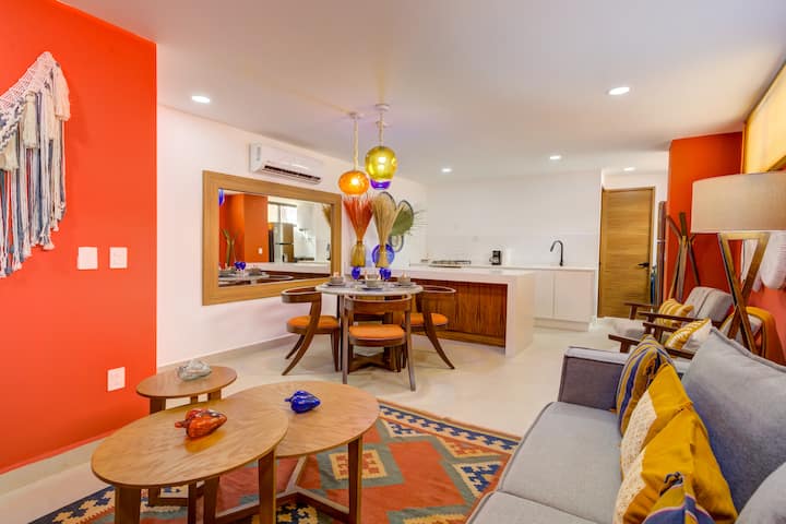Cozy Modern Condo Steps To Everything - Puerto Vallarta