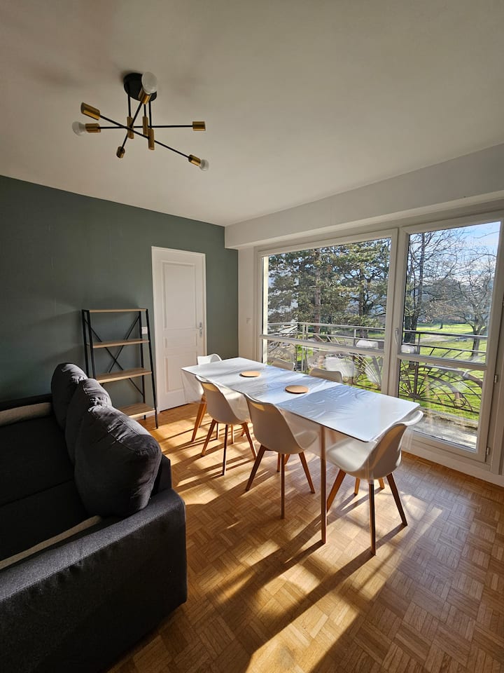 Appartement 3 Chb 6/8 Pers, Au Pied Des Transports - Orvault