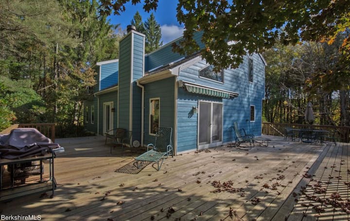 Contemporary Modern Mountain Retreat - 몬트레이