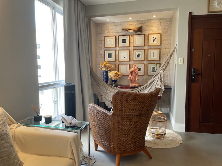 Apto Aconchegante Com Rede E Decoração Charmosa! - Barra