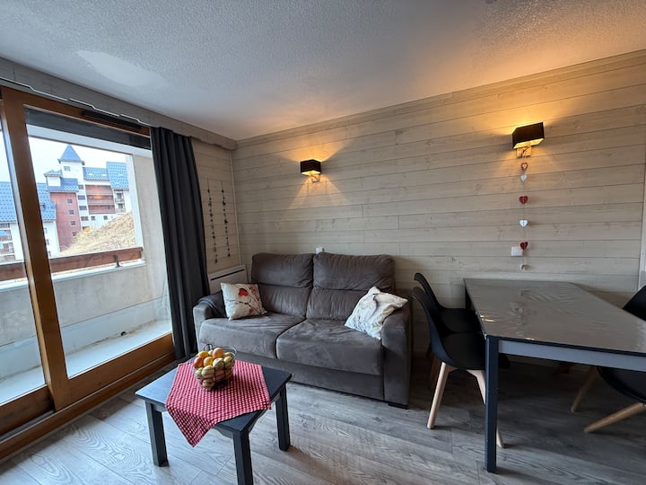 Sunny Alpine Escape With Balcony & Parking - Les Deux Alpes