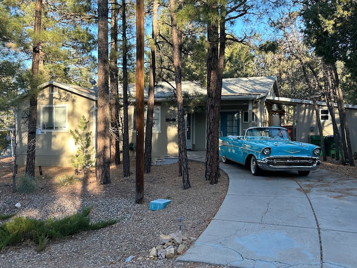 Lazy Bear Retreat - 肖洛