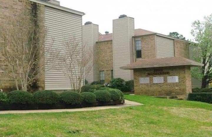 Pearl Street Retreat - Nacogdoches, TX