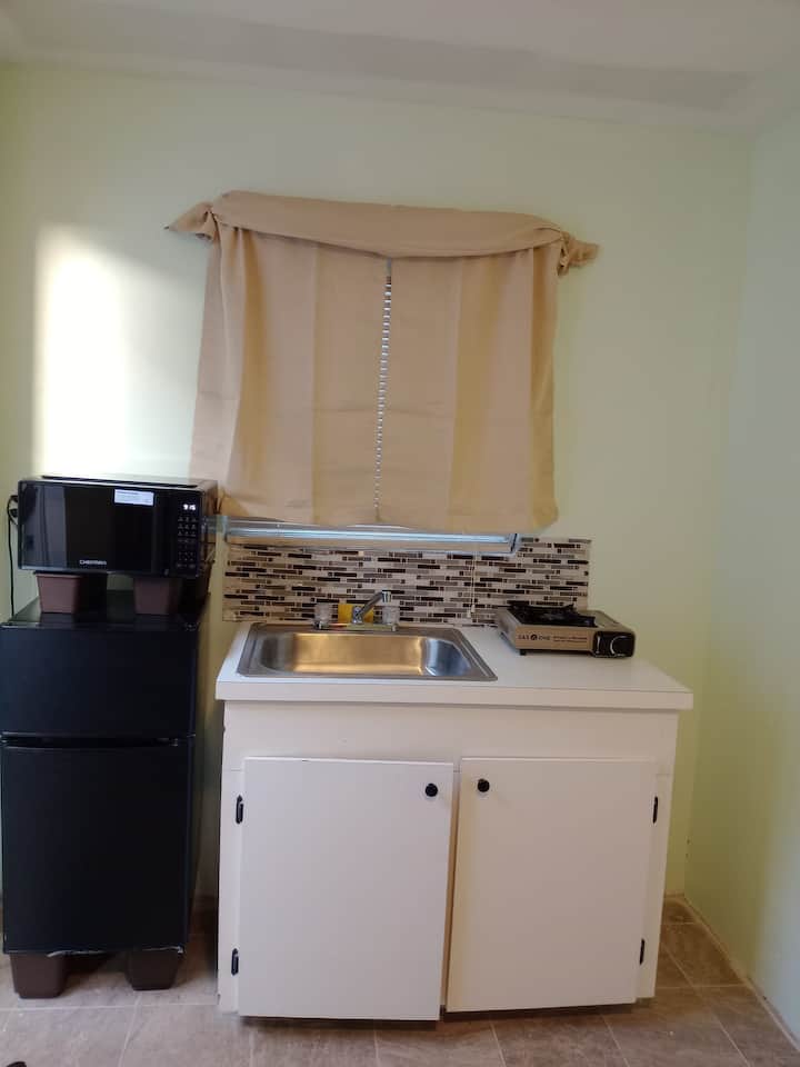 Compact Cozy Haven - The Bahamas