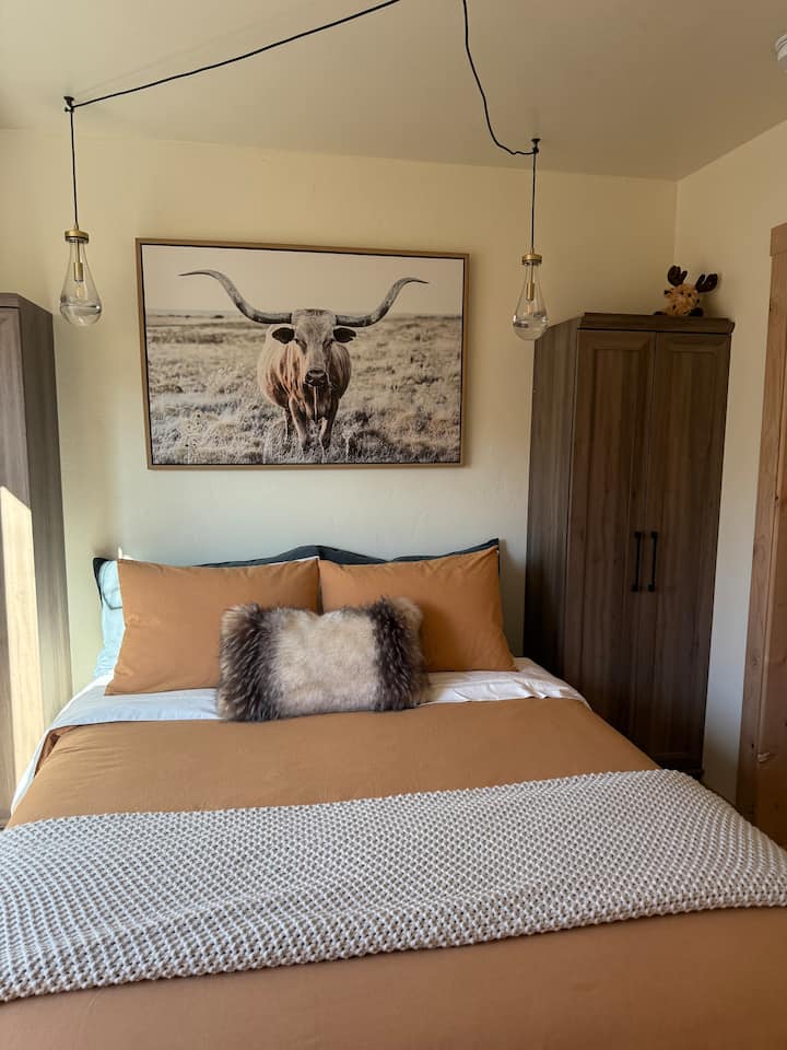 Livingston Luxe 1 Bedroom Flat - Livingston, MT