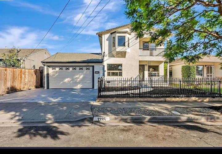 Bright & Modern 2br Private Suite - Union City, CA