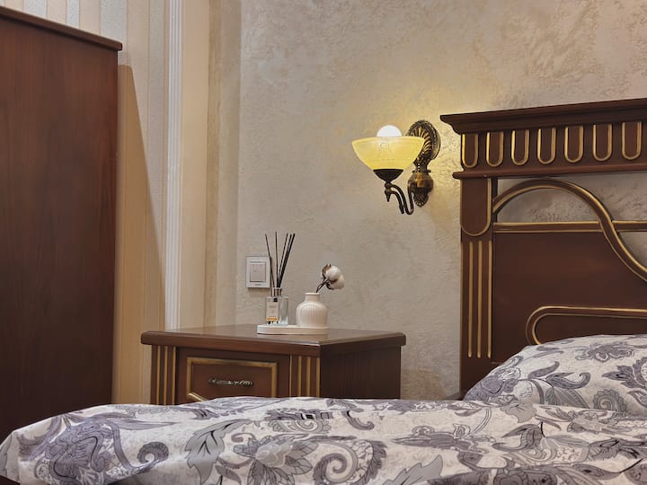 Sea View Apartment In Center - Baku