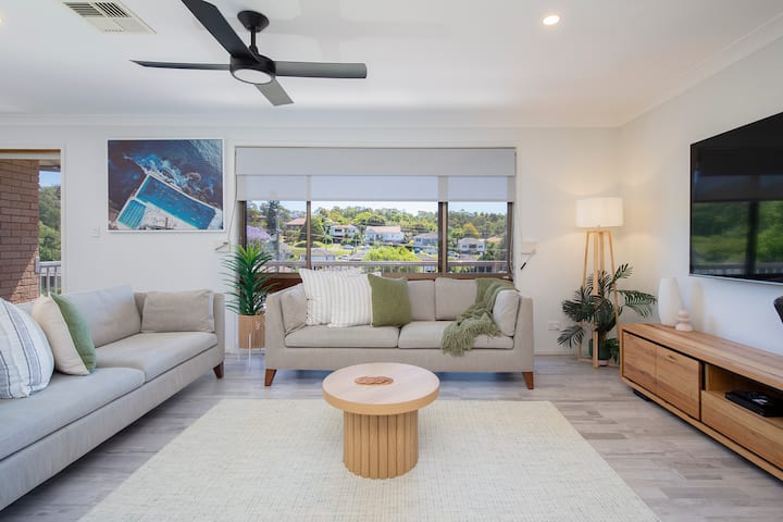 Hilltop Elevated Escape - Mount Hutton