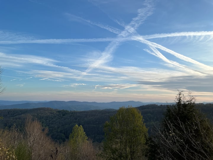 Fall Flannel Fest & Woolly Worm Festival - Beech Mountain, NC