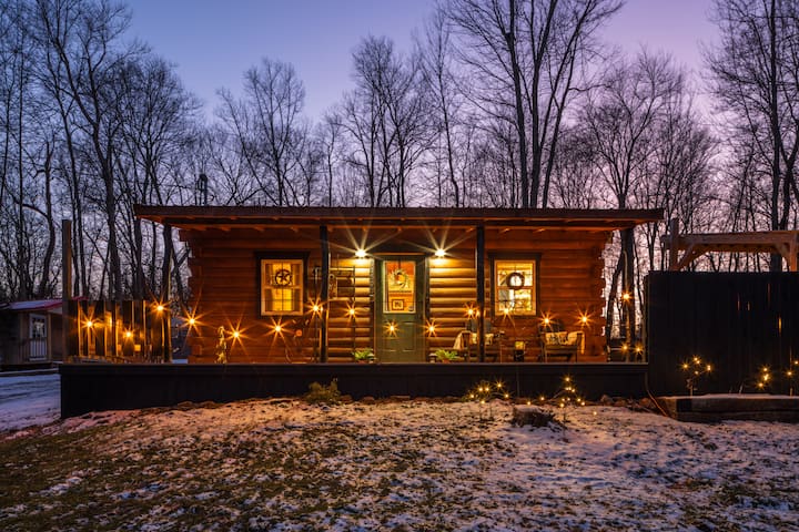 16mi Hocking Hills, Private Hot Tub, Bbq, Pond - Lake Alma State Park, Wellston