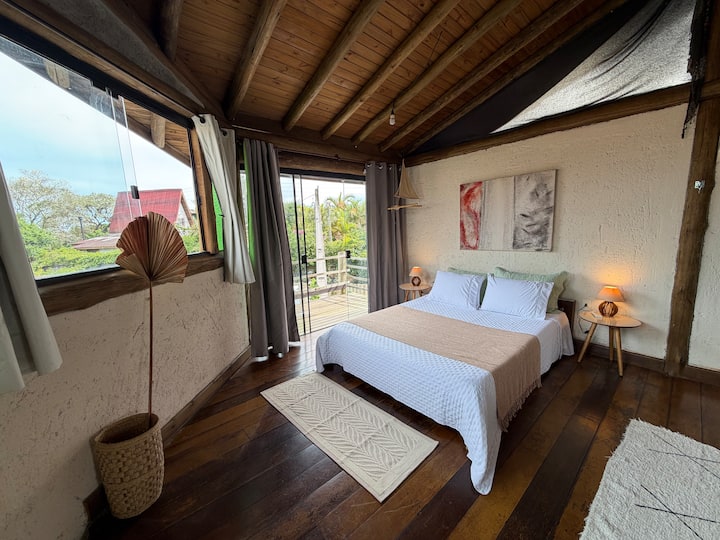 Casa Com Vista Da Lagoa E Natureza Até A Praia - Florianópolis