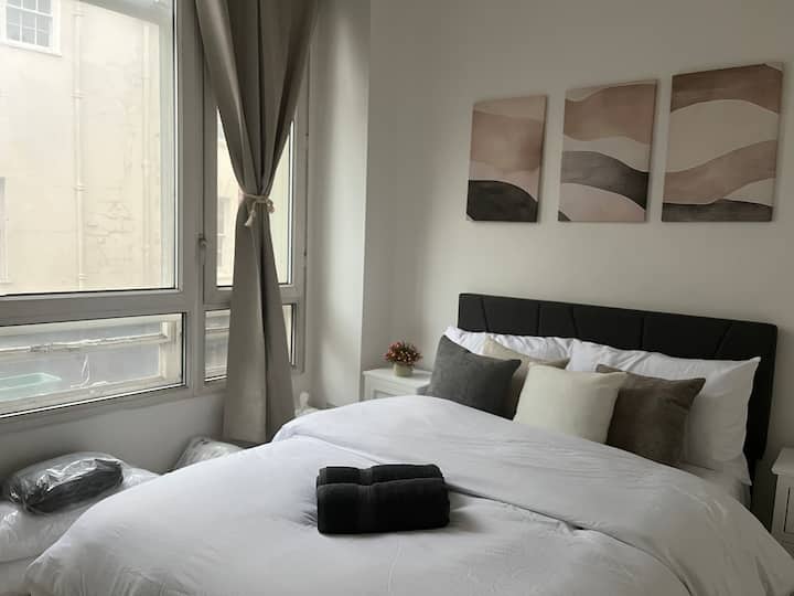City Centre Apartment - Bristol
