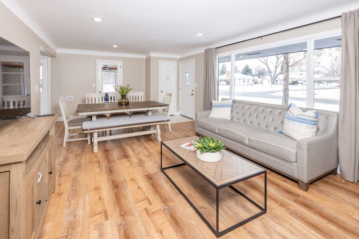 Gateway To The Twin Cities Near Moa And Airport - Bloomington, MN