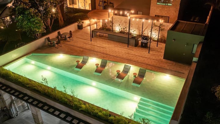 New Exclusive With Pool And City View - San Salvador
