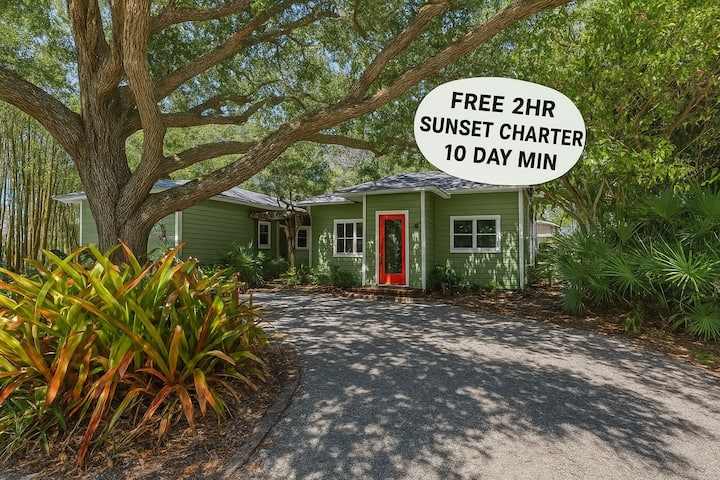 Free Sunset Boat Charter On Bookings Over 10 Days - Siesta Key, FL