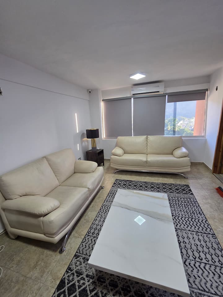 Lujoso Apartamento En El Limón. Bienvenidos Vip - Venezuela