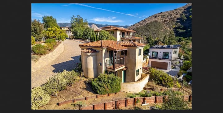 Charming Spanish-style Casita Near Cal Poly - San Luis Obispo, CA