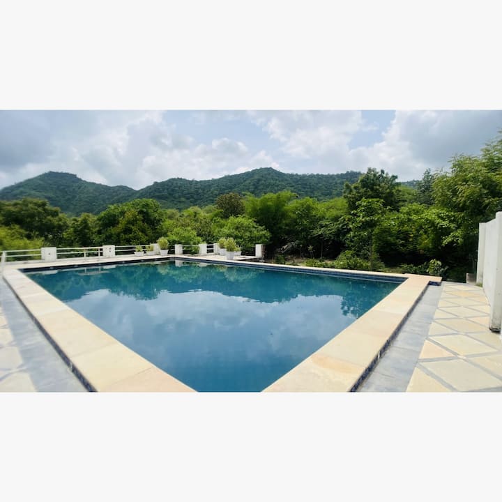 Devraj Villa- 5 Rooms With Pool I Mountain View - Udaipur