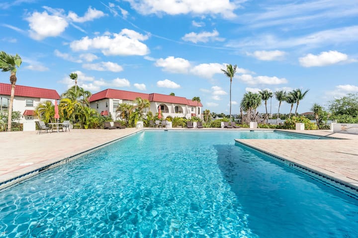 Elegant Island Studio - Walk To Seven Mile Beach - Cayman Islands