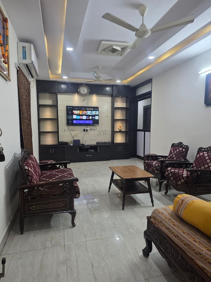 Padmavathi Homes-3bhk Near Gurudwara Junction - Visakhapatnam