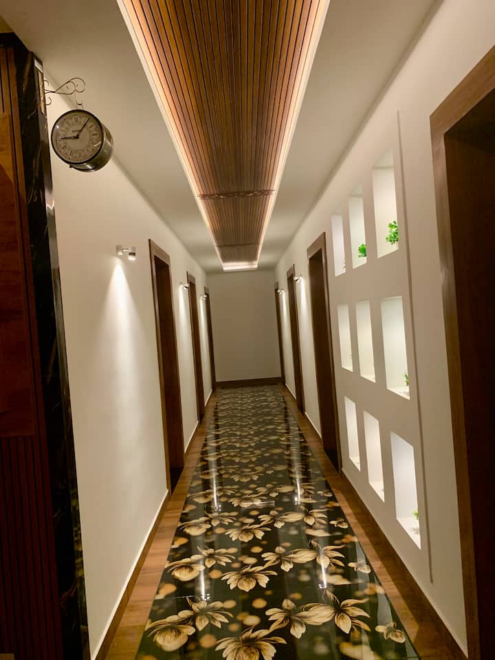 5 Ac Luxury Rooms For 20 Guests (10-14 Adults Max) - Alappuzha