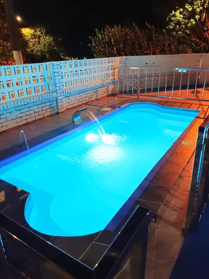 Kulai Indahpura 4br17pax Private Pool Villa - Kulai