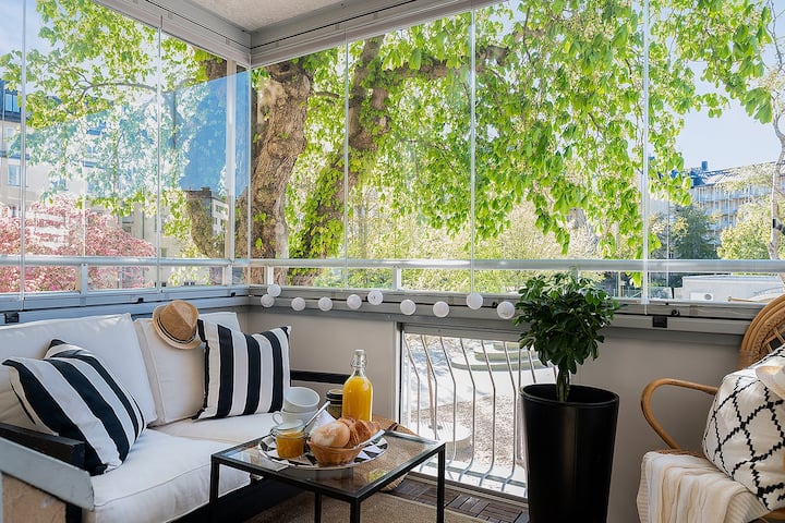 Cozy 3 Bedroom Apartment In The Heart Of The City - Stockholm