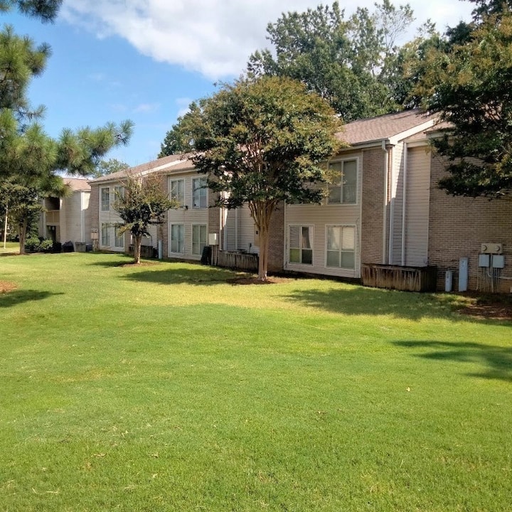 Spacious, Comfortable Condo! - Memphis, TN