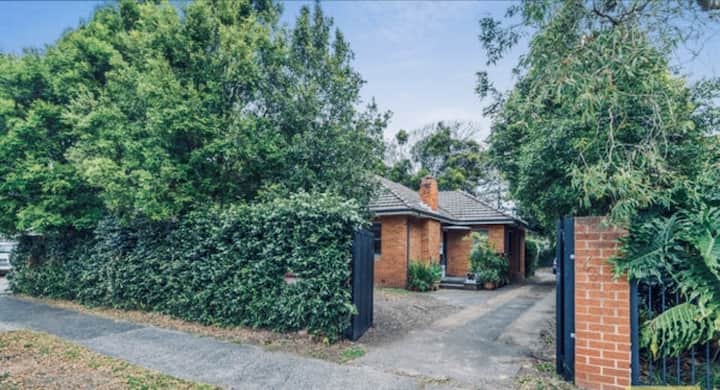 Ocean Breeze Cottage - Woy Woy