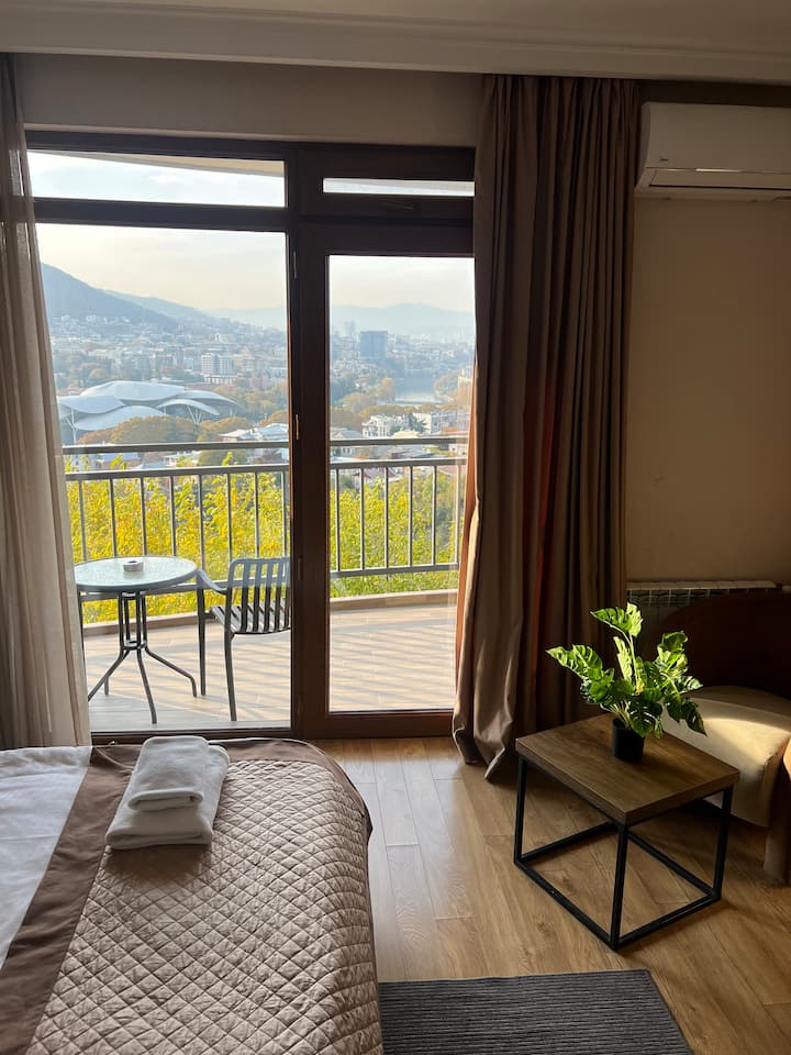 Hotel Livin - Tbilisi