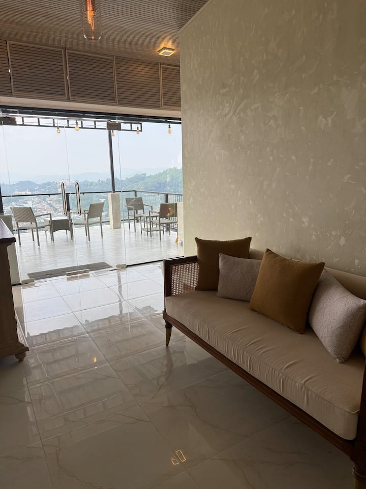 Fairview Recidence Sky King Room - Kandy