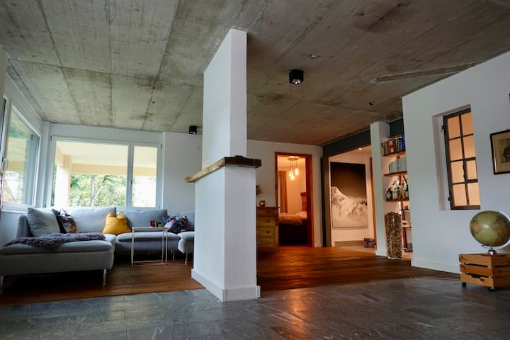 Chalet Juma – Stylische Wohnung Nahe Andermatt - Andermatt