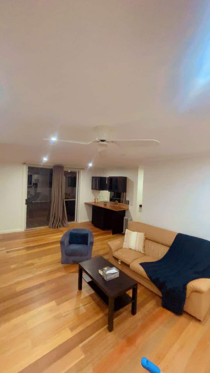 Close To Parliament 3 Bedroom - Canberra