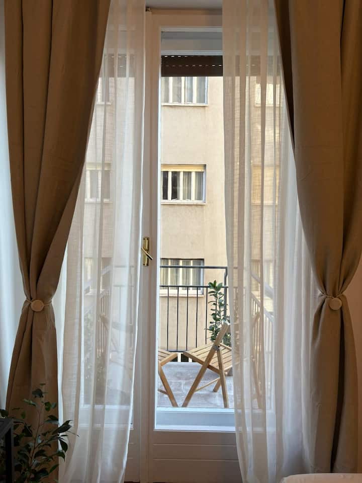 Central Piazza Ponterosso - The Green Nest - Triest