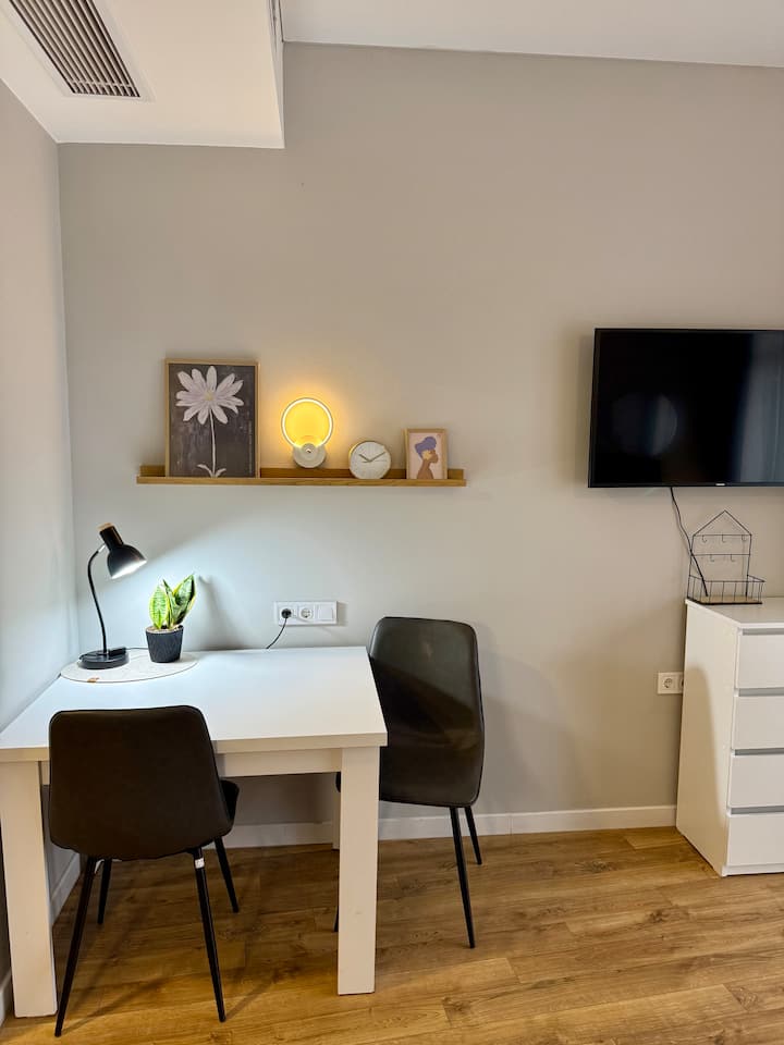 Апартаменты на 8 этаже для жизни и работы - Batum