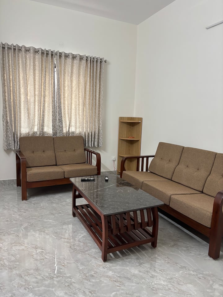 Laasya Homes 2 - Family Friendly Stays - Mangaluru
