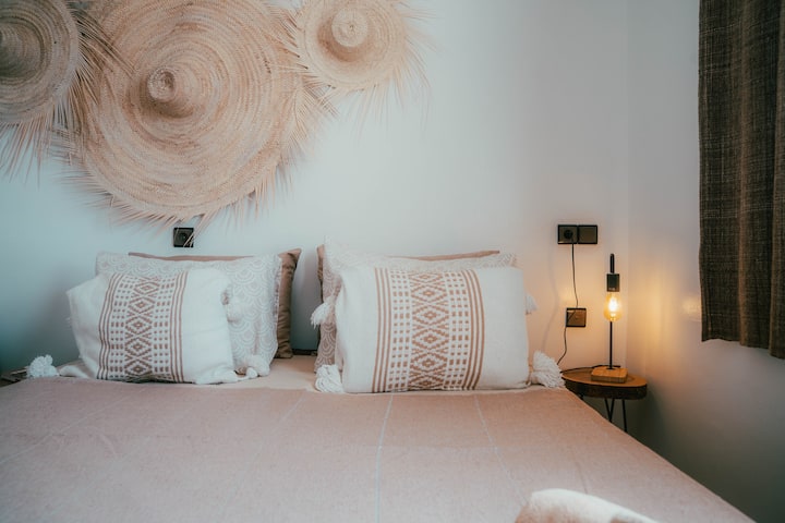 Appartement Décoré Avec Soin - Imsouane